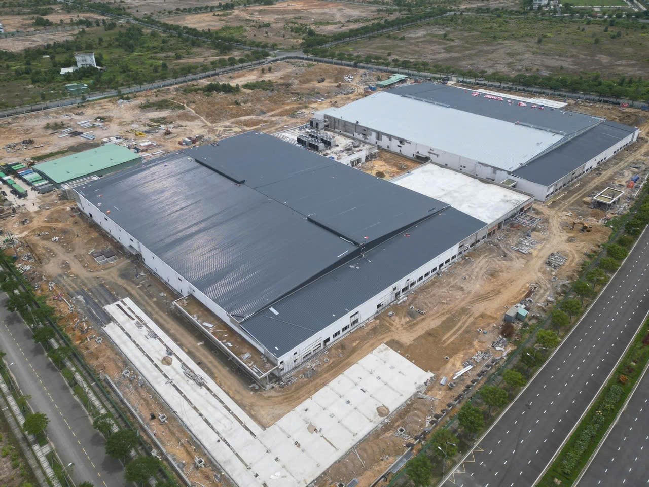 Nhà máy điện tử Foxlink Đà Nẵng - Cách Nhiệt WIN